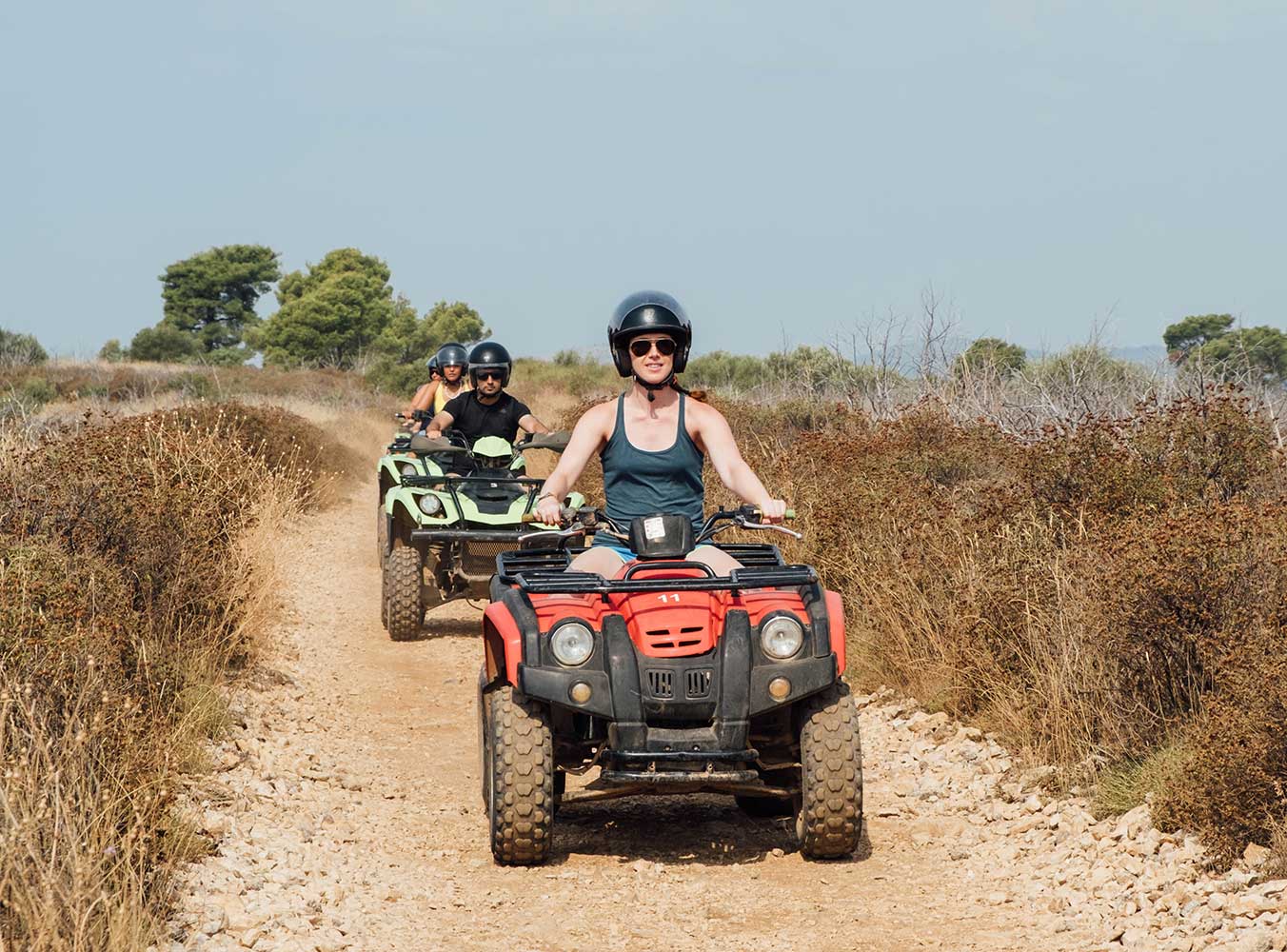 Are you scared of traveling in a group tour? | Flash Pack