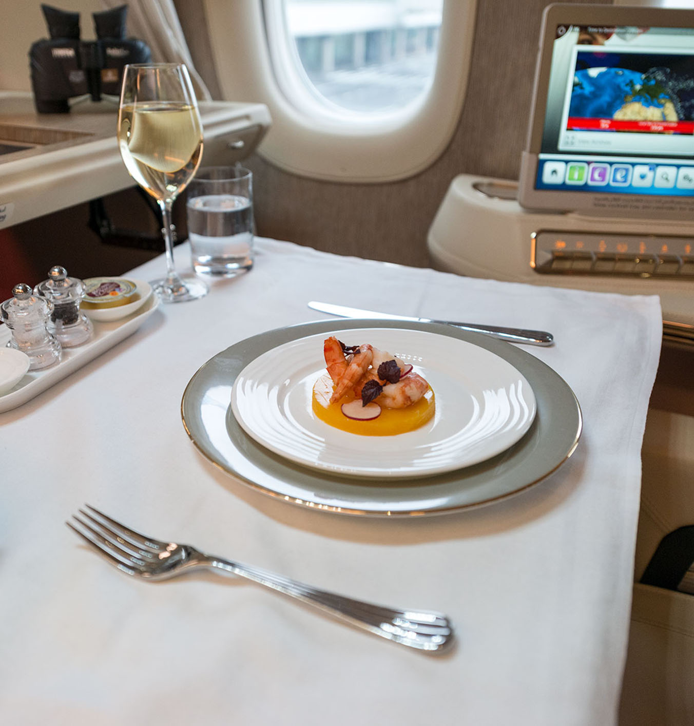 Behold the world's finest airline food | Flash Pack